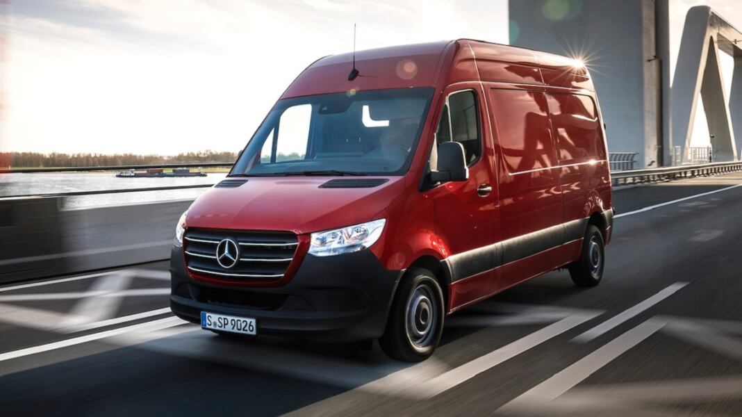 Nuovo Mercedes Sprinter: la sicurezza passa a un livello successivo ...
