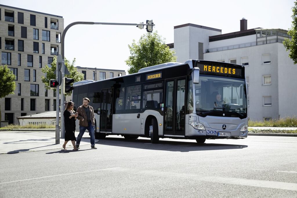 Mercedes Citaro Hybrid: consegnati 130 esemplari alla città di Bucarest ...