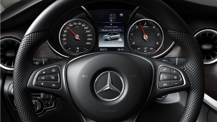 Mercedes Attention Assist: il sistema di assistenza alla guida compie ...