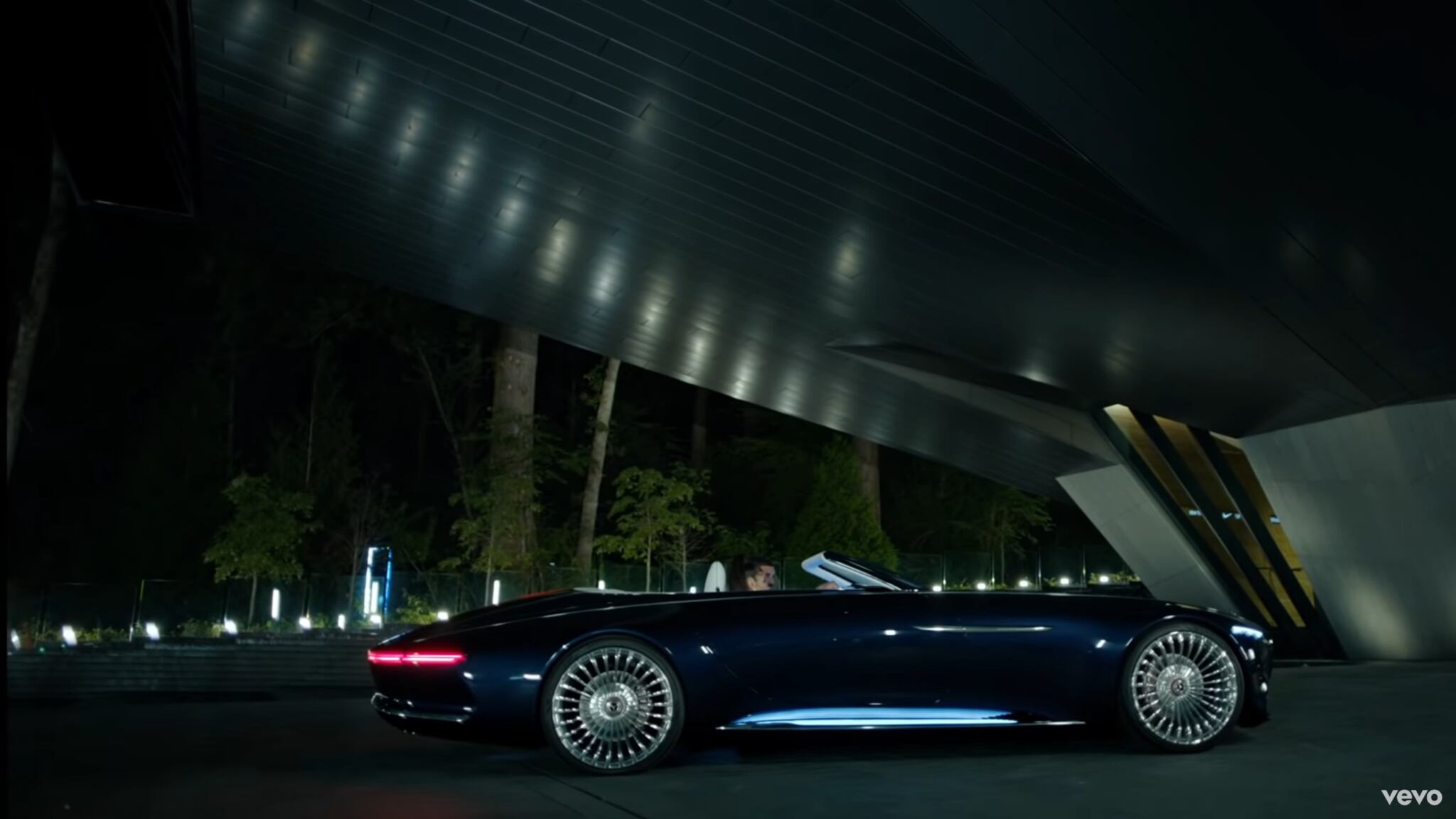 Vision Mercedes-Maybach 6 Cabriolet protagonista nell'ultimo video di ...