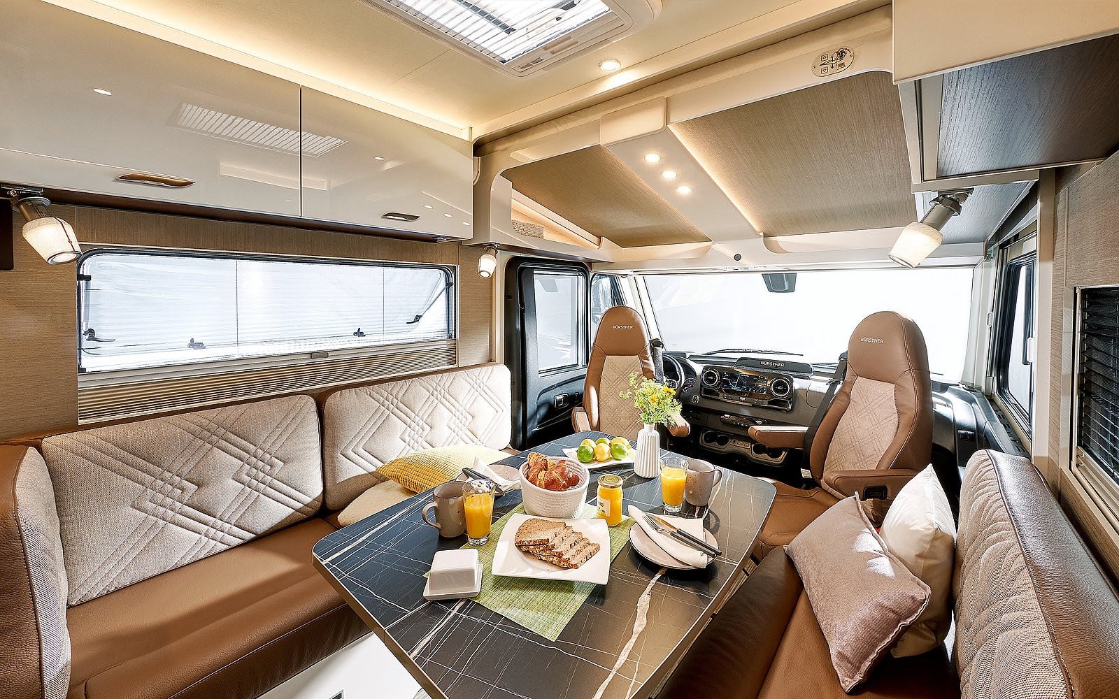 Bürstner Elegance: il Mercedes Sprinter con lusso e comfort al top ...